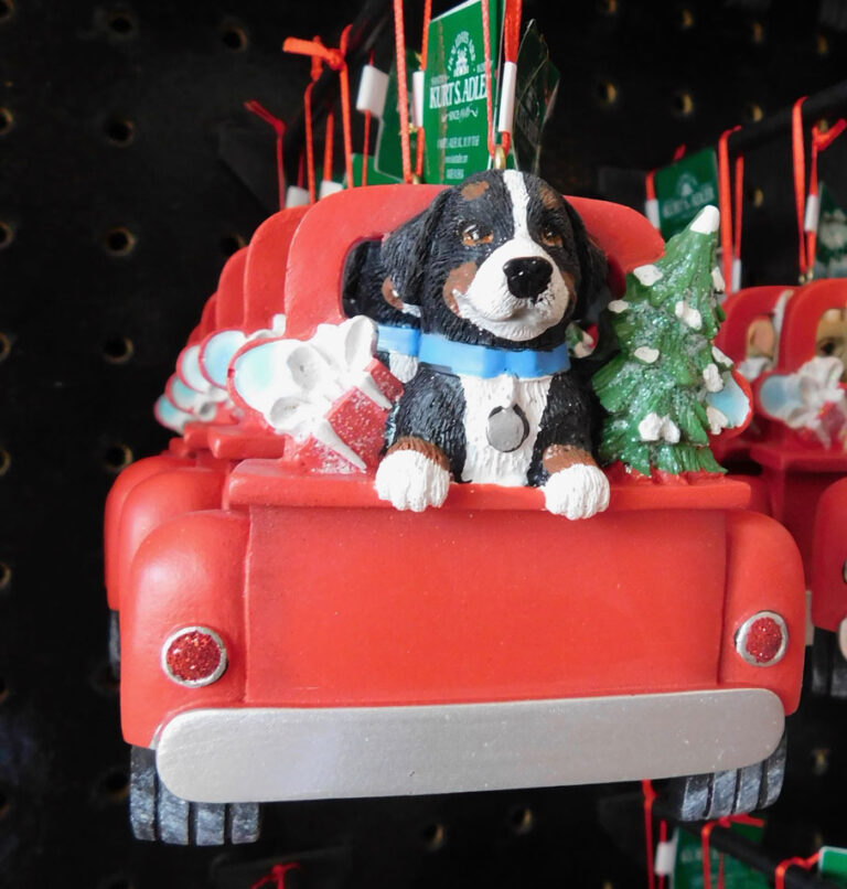 Just Christmas Store In Niagara On the Lake