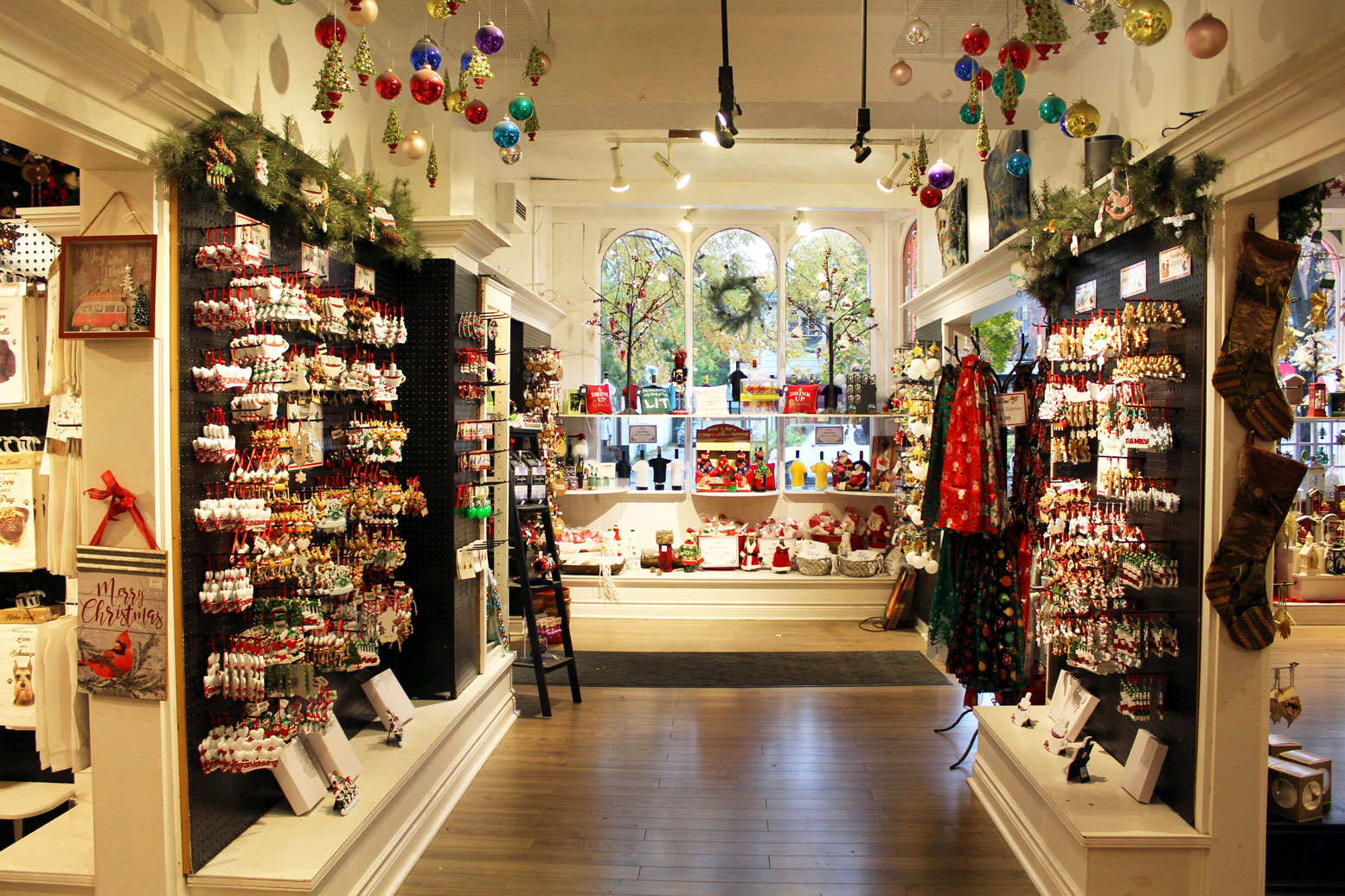 Christmas Stores In Canada The Cake Boutique christmas-stores-in-canada-the-cake-boutique